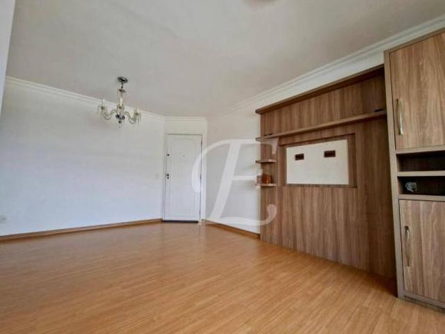 Apartamento á venda em Alphaville no Condomínio Edifícil Village