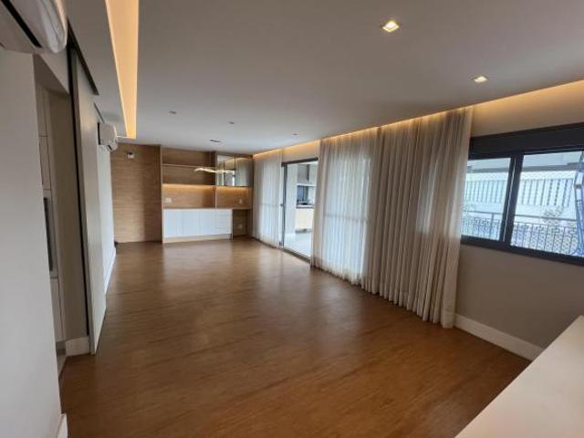 Apartamento à venda em Alto da Boa Vista com 113 m², 2 quartos, 2 vagas