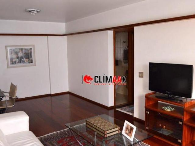Apartamento à venda em Alto de Pinheiros com 90m², 2 dorm. e closet Zona Oeste SP