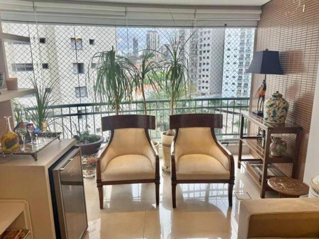 Apartamento à venda em Alto de Pinheiros com 100 m², 3 quartos, 2 vagas