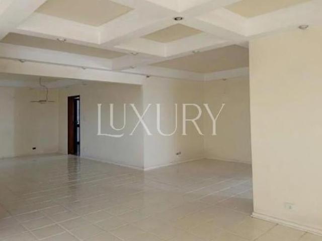 Apartamento à Venda em Alto de Pinheiros, 338 m², 5 quartos sendo 1 suíte, 2 vagas