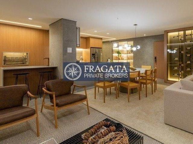 Apartamento à venda em Alto de Pinheiros, 4 quartos e 3 suítes São Paulo