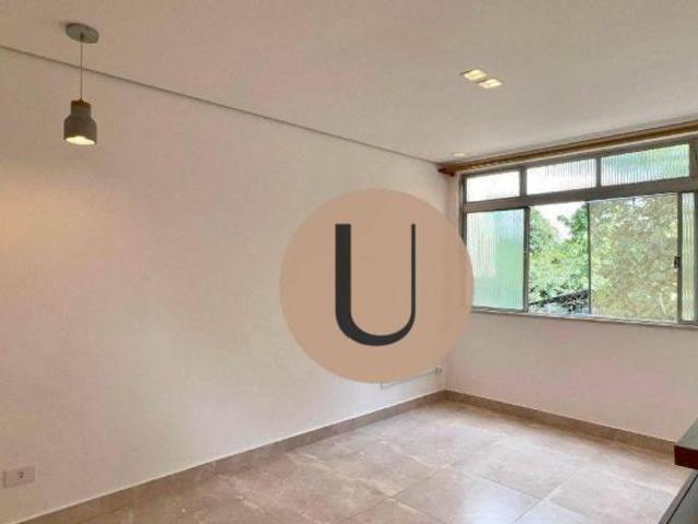 Apartamento à venda em Alto de Pinheiros