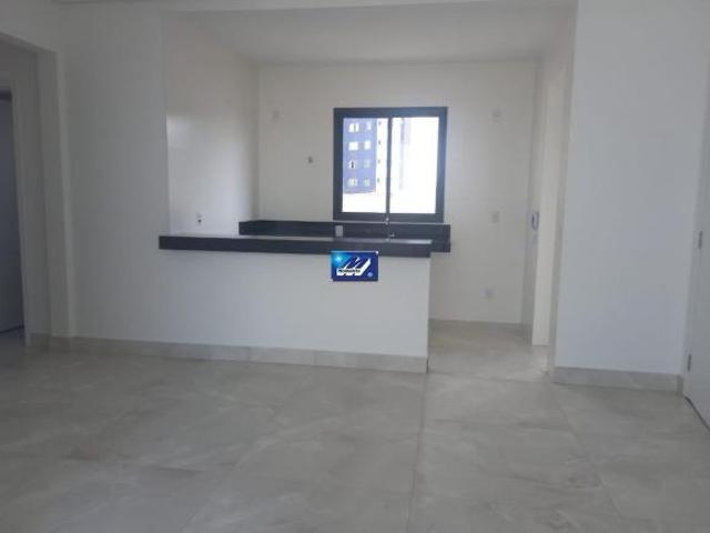 Apartamento à venda em Ana Lúcia