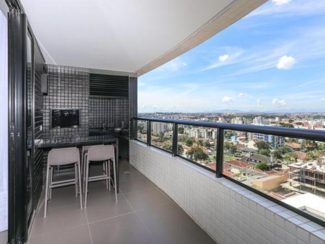 Apartamento à venda em Bacacheri