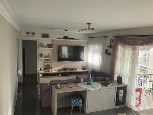 Apartamento à venda em Baeta Neves com 130 m², 3 quartos, 2 vagas