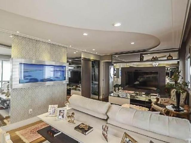 Apartamento à venda em Baeta Neves com 130 m², 3 quartos, 2 vagas