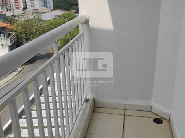 Apartamento à venda em Baeta Neves