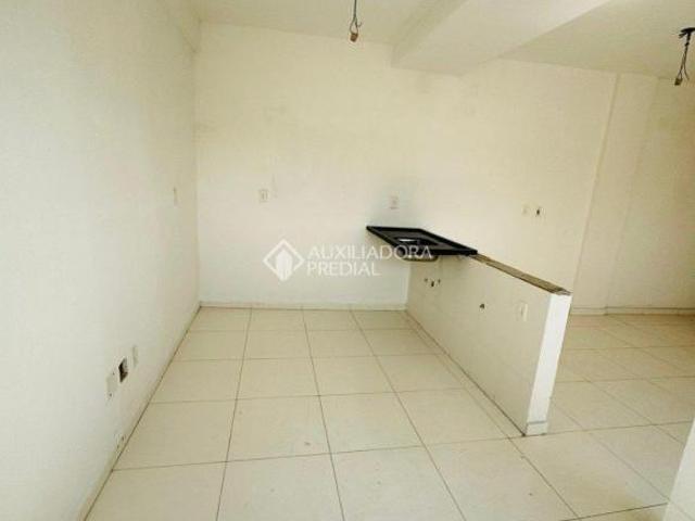 Apartamento à venda em Baeta Neves