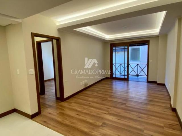APARTAMENTO Á VENDA EM BAIRRO NOBRE DE GRAMADO!