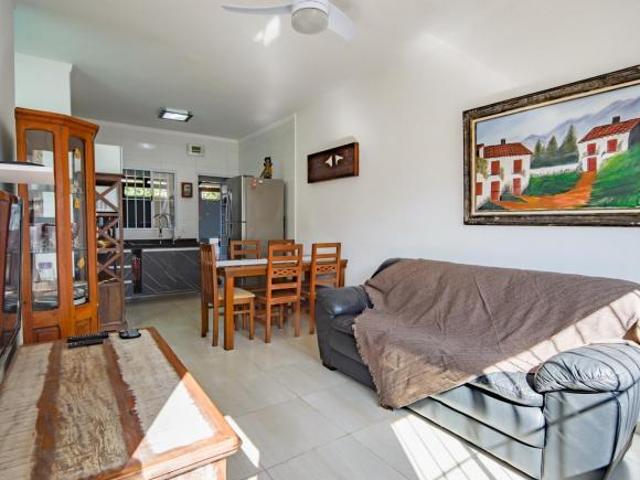 Apartamento à venda em Balneario Mogiano com 80 m², 3 quartos, 2 vagas