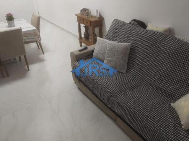 Apartamento à venda em Barueri, Alphaville, com 3 quartos, com 90 m²