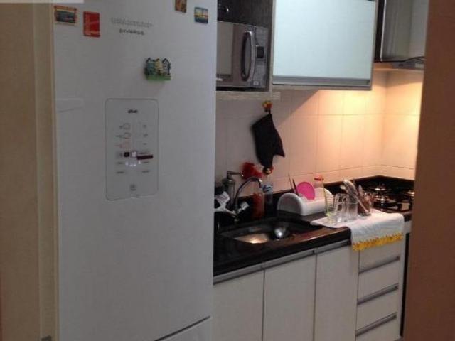 Apartamento à venda em Barueri, Jardim Tupanci, com 3 quartos, com 68 m²