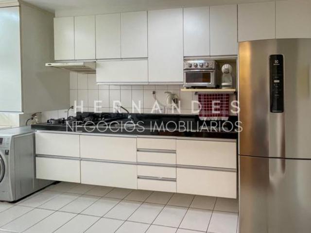 Apartamento à venda em Barueri SP, Alphaville. 2 quartos, 1 suíte,1 vaga, 68m²