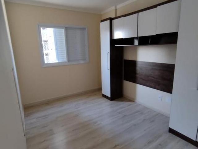 Apartamento à venda em Barueri SP, Jardim Timbauhy: 2 quartos, 1 suíte, 2 banheiros, 1 vaga 64m²