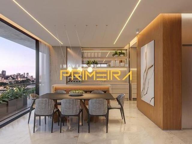 Apartamento à venda em Batel