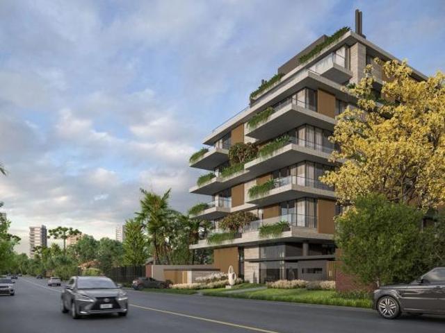 Apartamento à venda em Batel