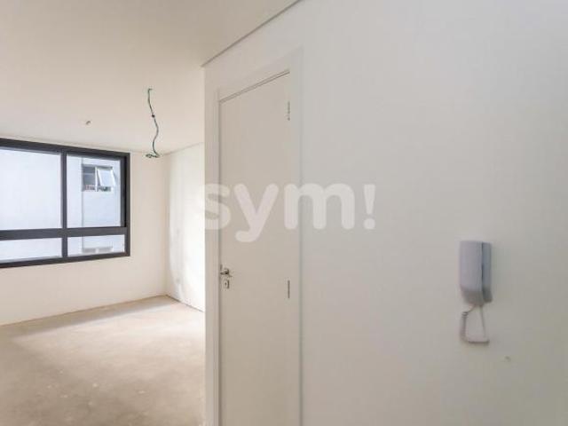 Apartamento à venda em Batel