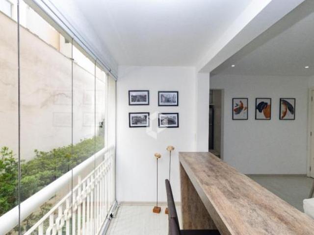 Apartamento à venda em Batel