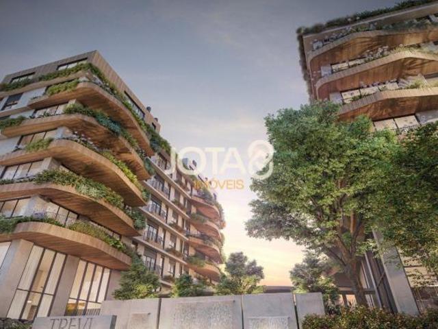 Apartamento à venda em Batel