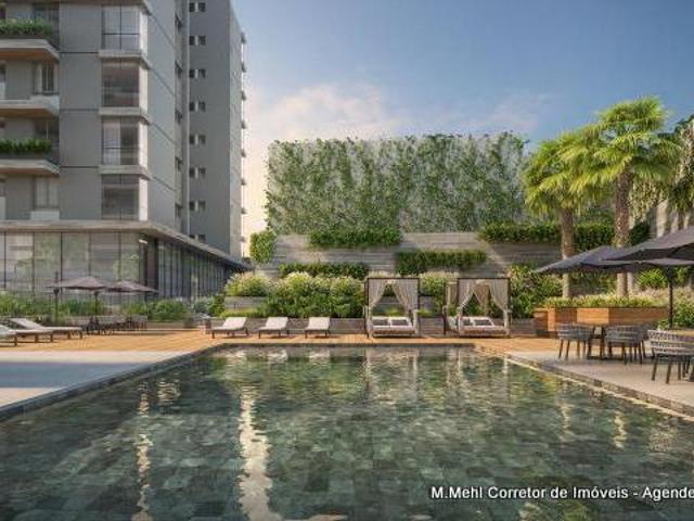 Apartamento à venda em Batel