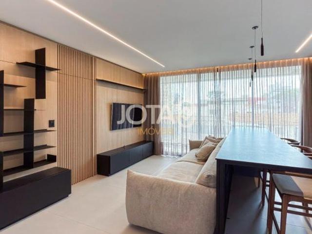 Apartamento à venda em Batel