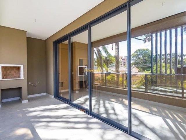 Apartamento à venda em Batel