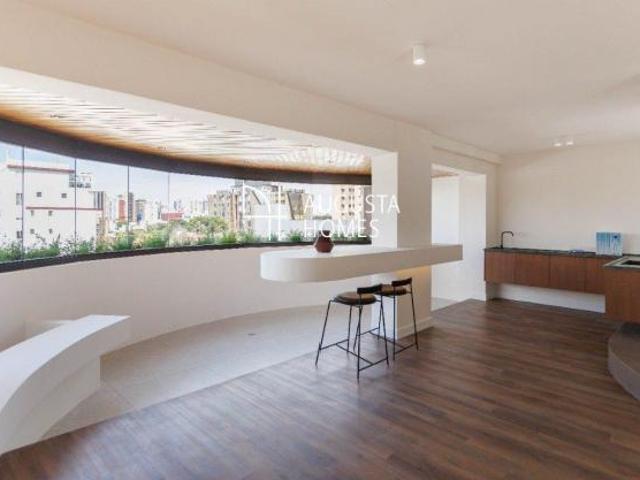 Apartamento à venda em Batel