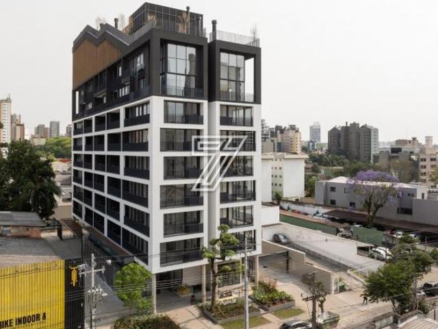 Apartamento à venda em Batel