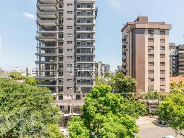 Apartamento à venda em Bela Vista com 159 m², 3 quartos, 1 suíte, 2 vagas