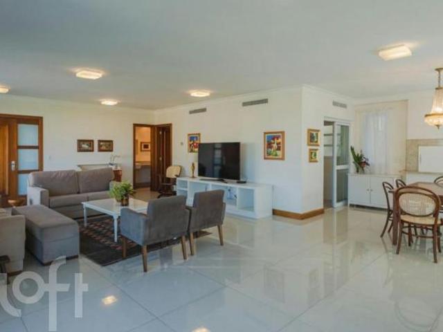 Apartamento à venda em Bela Vista com 178 m², 3 quartos, 3 suítes, 3 vagas