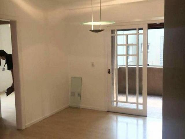 Apartamento à venda em Bela Vista com 64 m², 2 quartos, 1 vaga