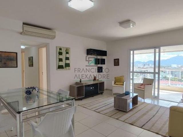 Apartamento à venda em Bertioga SP