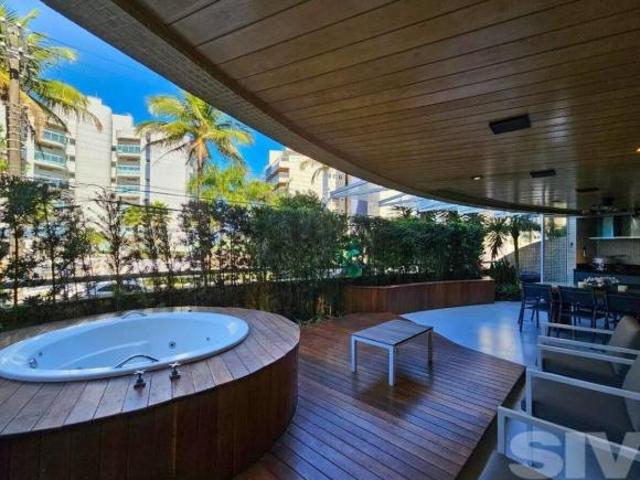 Apartamento à venda em Bertioga