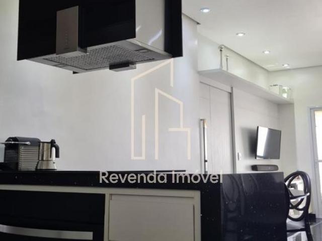 Apartamento à venda em Bethaville I, Barueri SP: 2 quartos, 1 suíte, 2 banheiros, 1 vaga, 72m²!