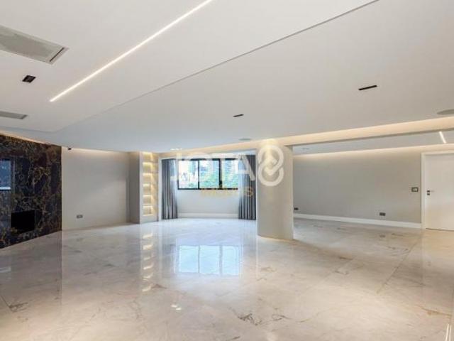 Apartamento à venda em Bigorrilho