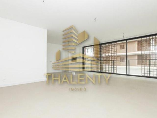 Apartamento à venda em Bigorrilho