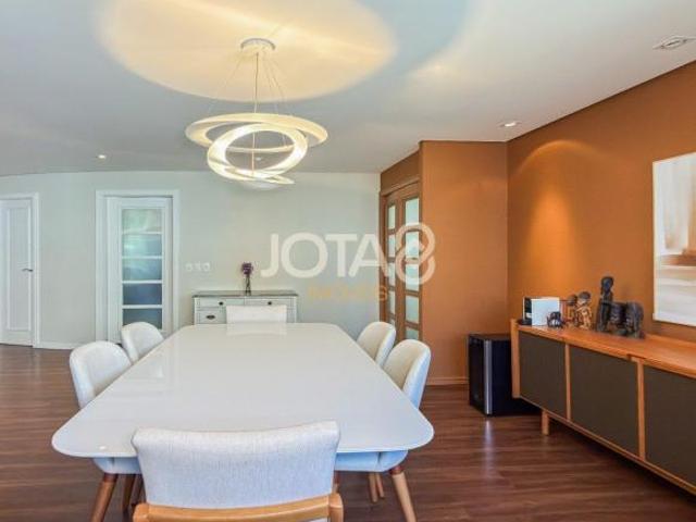 Apartamento à venda em Bigorrilho