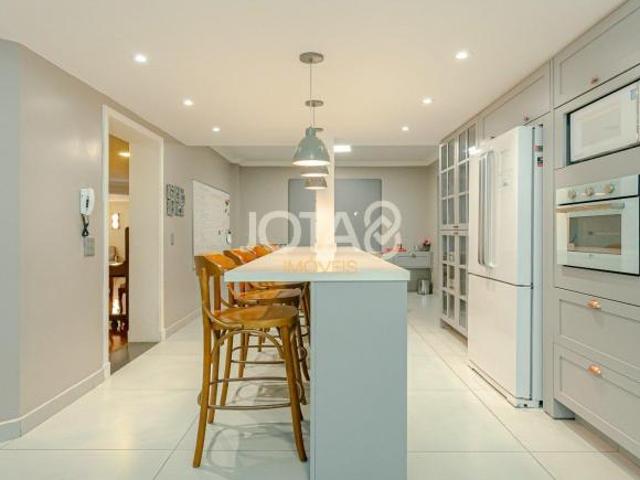 Apartamento à venda em Bigorrilho