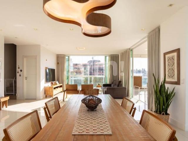 Apartamento à venda em Bigorrilho