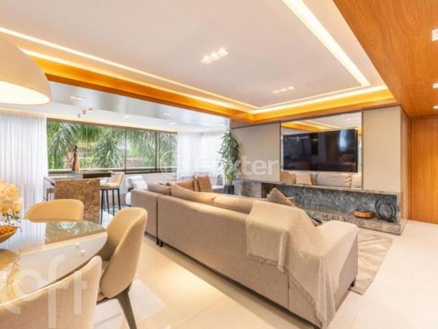 Apartamento à venda em Boa Vista com 123 m², 3 quartos, 1 suíte, 2 vagas