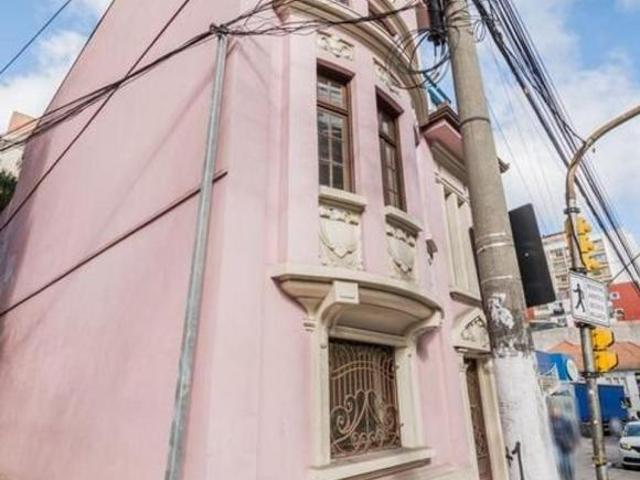 Apartamento à venda em Bom Fim com 58 m², 1 quarto, 1 vaga