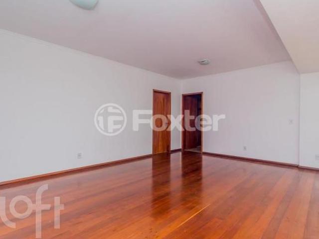 Apartamento à venda em Bom Jesus com 130 m², 3 quartos, 1 suíte, 2 vagas