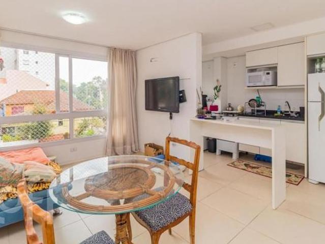 Apartamento à venda em Bom Jesus com 38 m², 1 quarto, 1 vaga