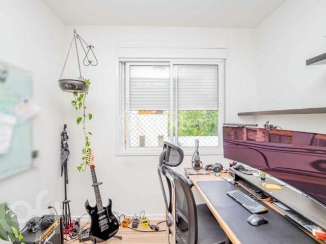 Apartamento à venda em Bom Jesus com 70 m², 2 quartos, 1 suíte, 1 vaga