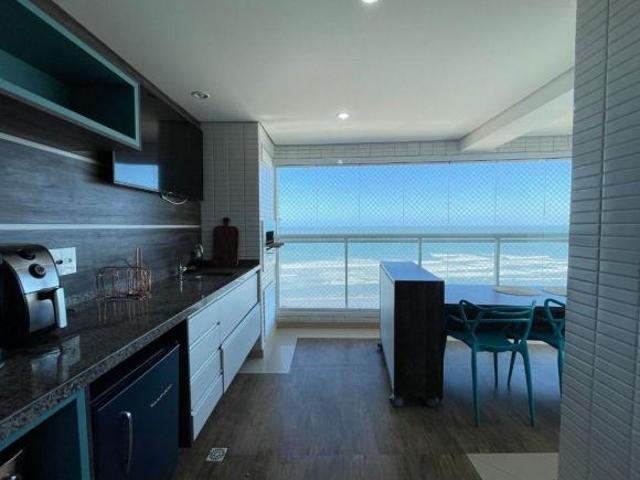 Apartamento à Venda em Boqueirão, Praia Grande SP