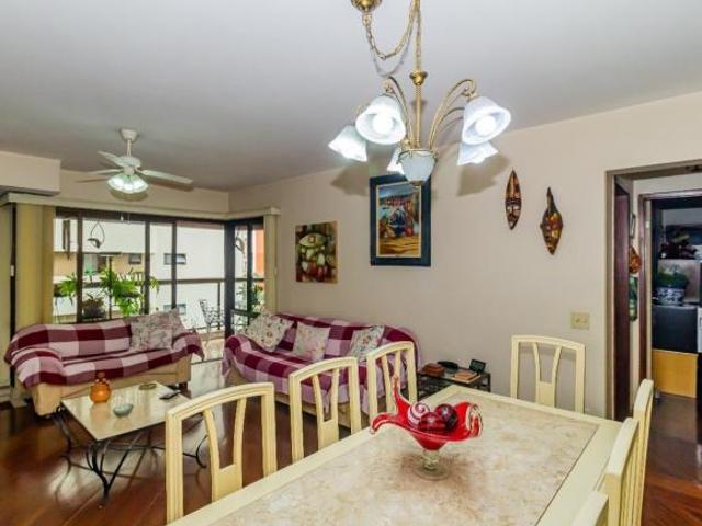 Apartamento à venda em Brooklin com 152 m², 4 quartos, 3 vagas