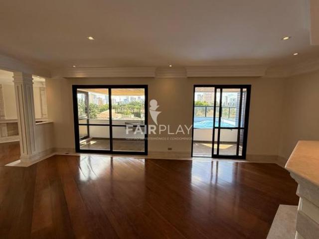 Apartamento à venda em Brooklin