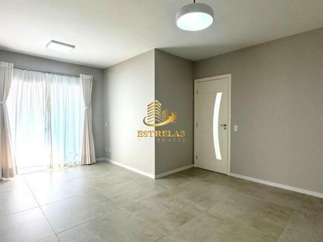Apartamento à venda em Curitiba PR, 3 quartos, 1 suíte, 2 salas, 2 banheiros, 2 vagas, 76,85m² no Bi