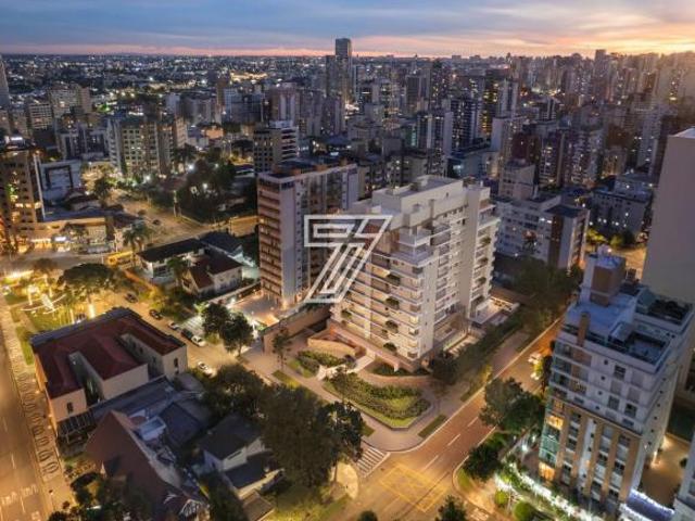 Apartamento à venda em Curitiba